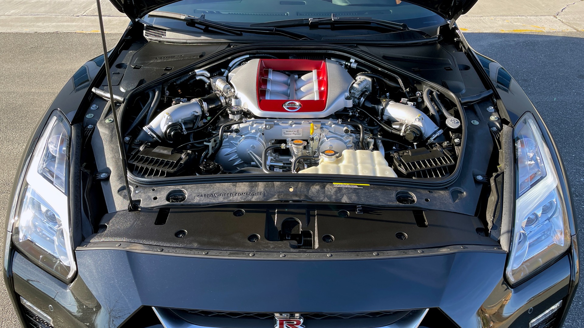 Used 2021 Nissan GT-R PREMIUM AWD / 3.8L TWIN-TURBO 565HP / 6-SPD AUTO ...