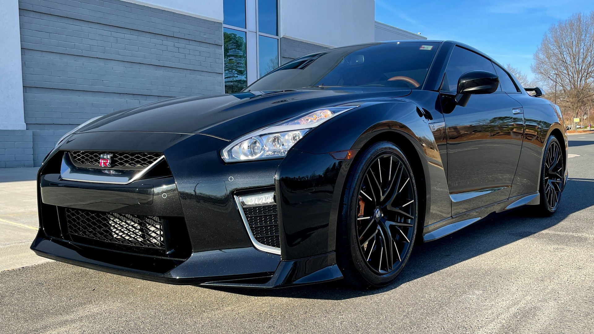 Used 2021 Nissan GT-R PREMIUM AWD / 3.8L TWIN-TURBO 565HP / 6-SPD AUTO ...