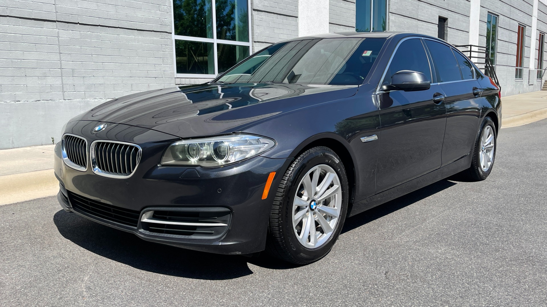 Used 2014 BMW 5 Series 528i xDrive / COLD WEATHER / AWD / PREMIUM / LEATHER For Sale ($16,999 ...