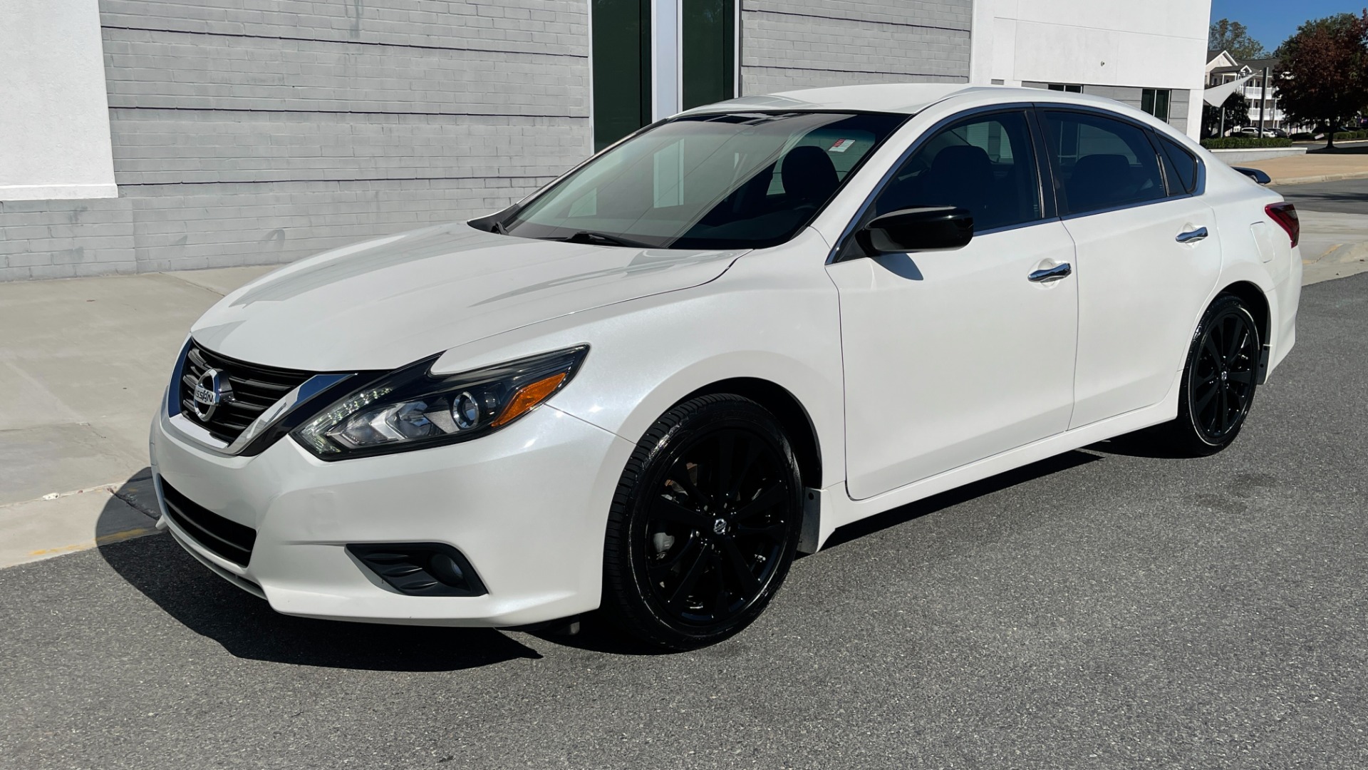 Used 2017 Nissan Altima 2.5 SR / MIDNIGHT EDITION / SPORT / REMOTE START For Sale ($17,998 ...