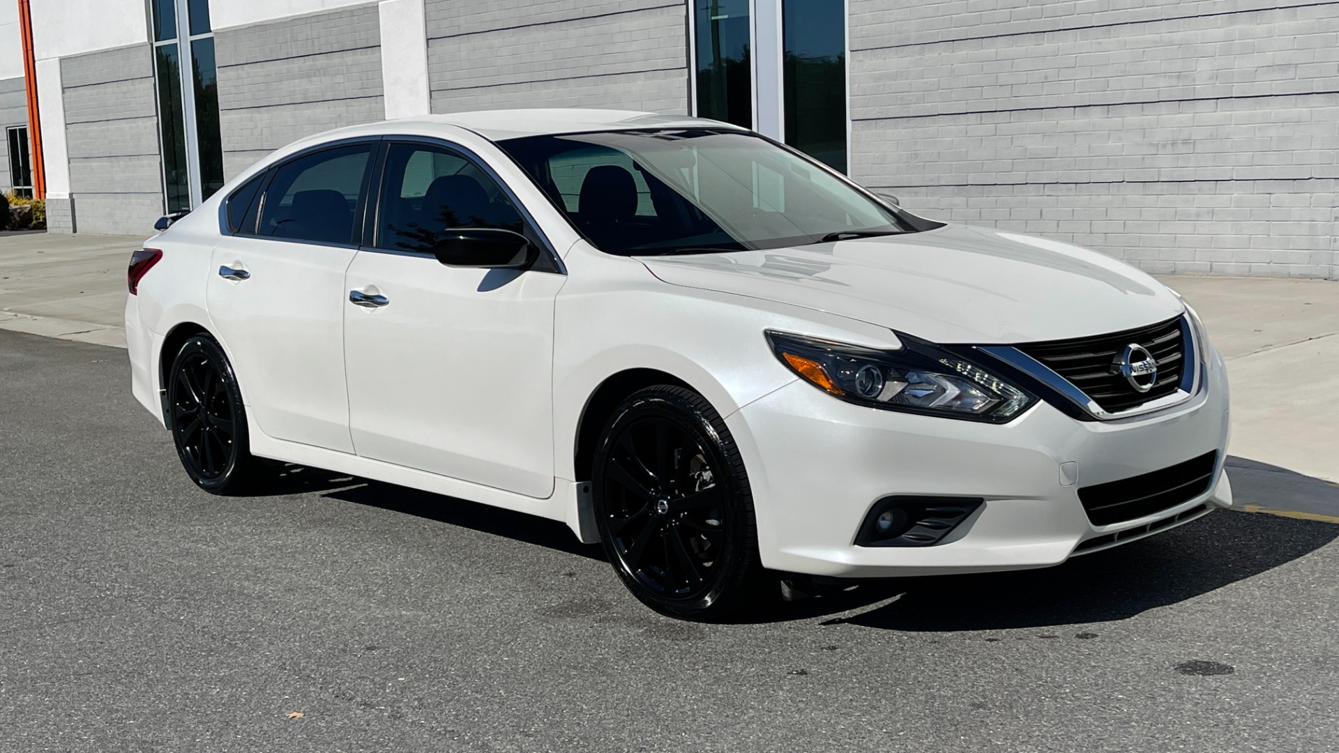 Used 2017 Nissan Altima 2.5 SR / MIDNIGHT EDITION / SPORT / REMOTE ...