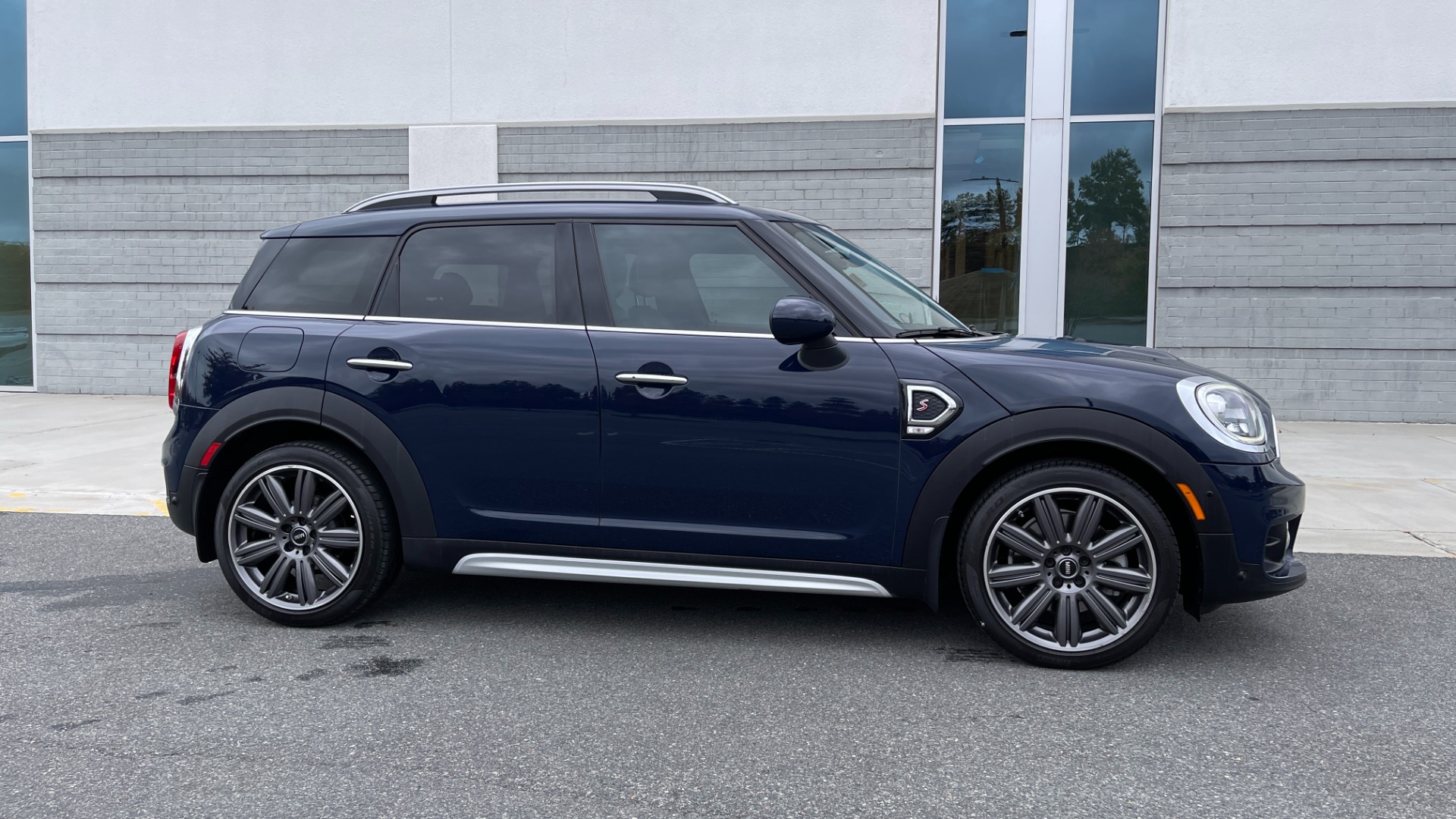 Used 2018 MINI Countryman Cooper S / FULLY LOADED / REAR SPOILER ...