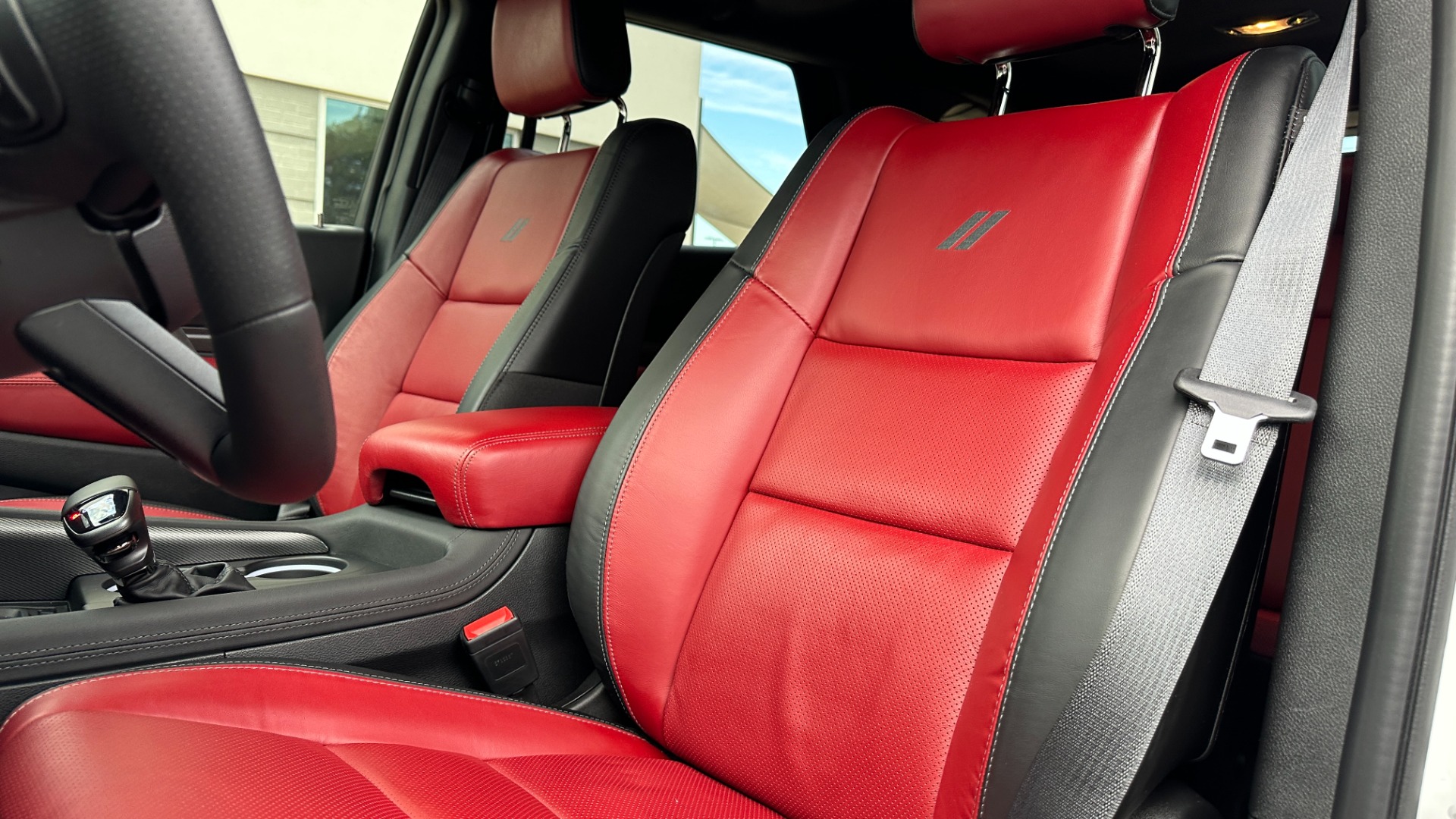 Used 2022 Dodge Durango R/T / APPLE CARPLAY / CAPTAIN CHAIRS / LEATHER ...