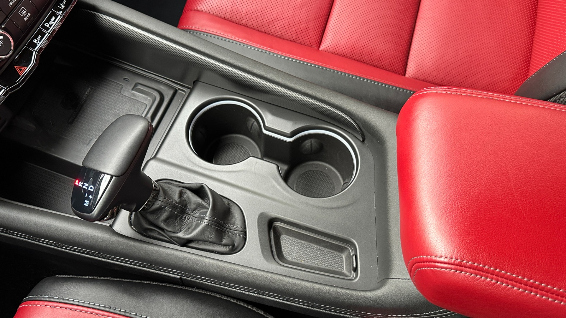 Used 2022 Dodge Durango R/T / APPLE CARPLAY / CAPTAIN CHAIRS / LEATHER ...