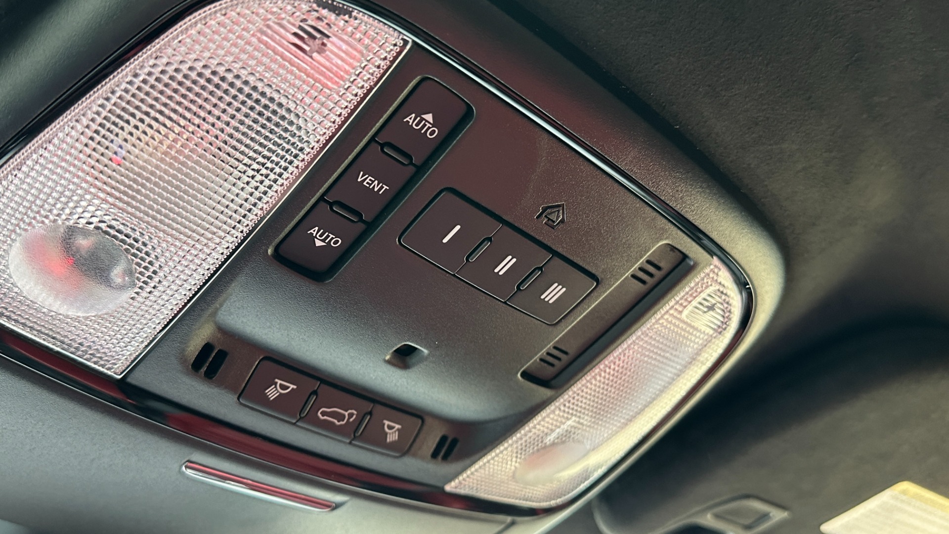 Used 2022 Dodge Durango R/T / APPLE CARPLAY / CAPTAIN CHAIRS / LEATHER ...