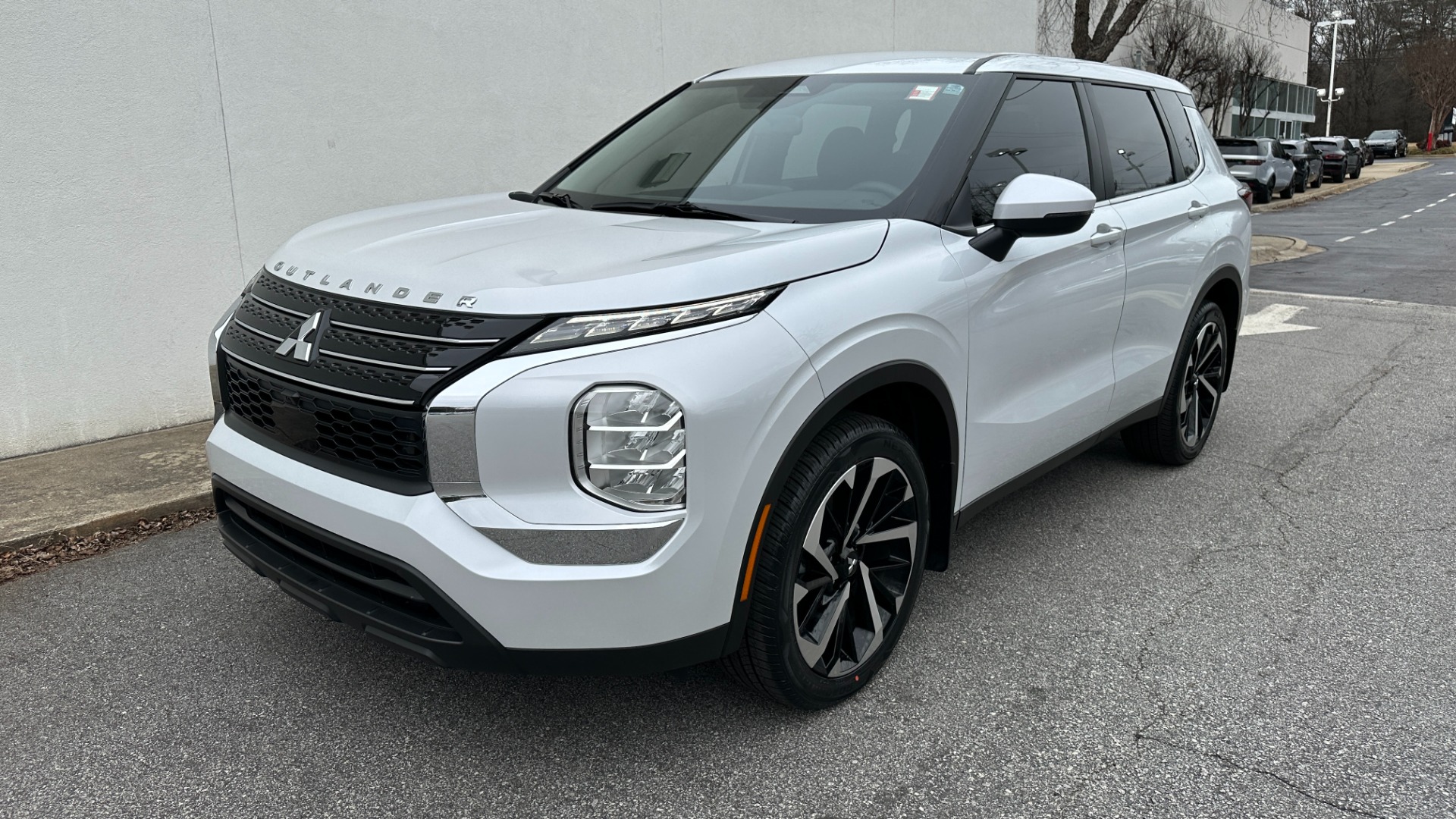 Used 2022 Mitsubishi Outlander ES For Sale (Special Pricing) | Formula ...