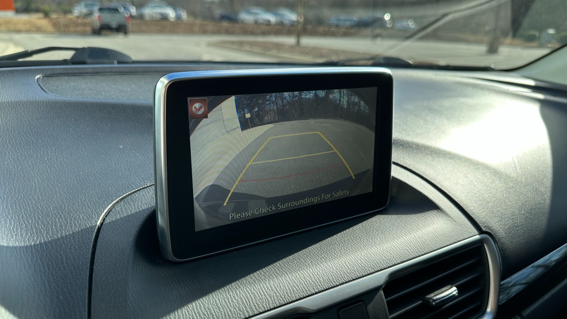 Used 2015 Mazda Mazda3 iTOURING / NAVIGATION / BACKUP CAMERA / CLOTH ...