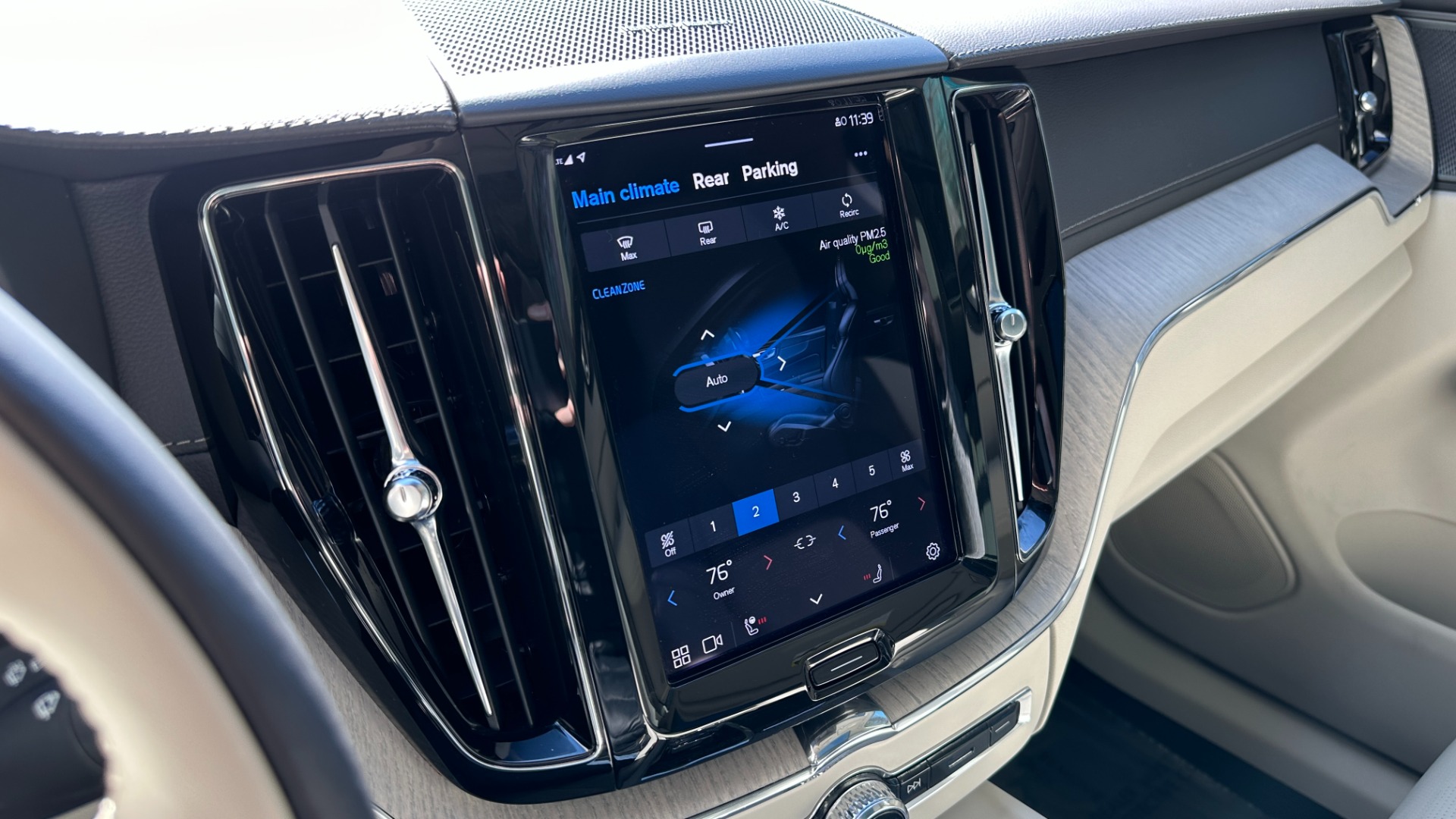 Used 2022 Volvo XC60 INSCRIPTION / CLIMATE PACKAGE / ADVANCED PACKAGE ...