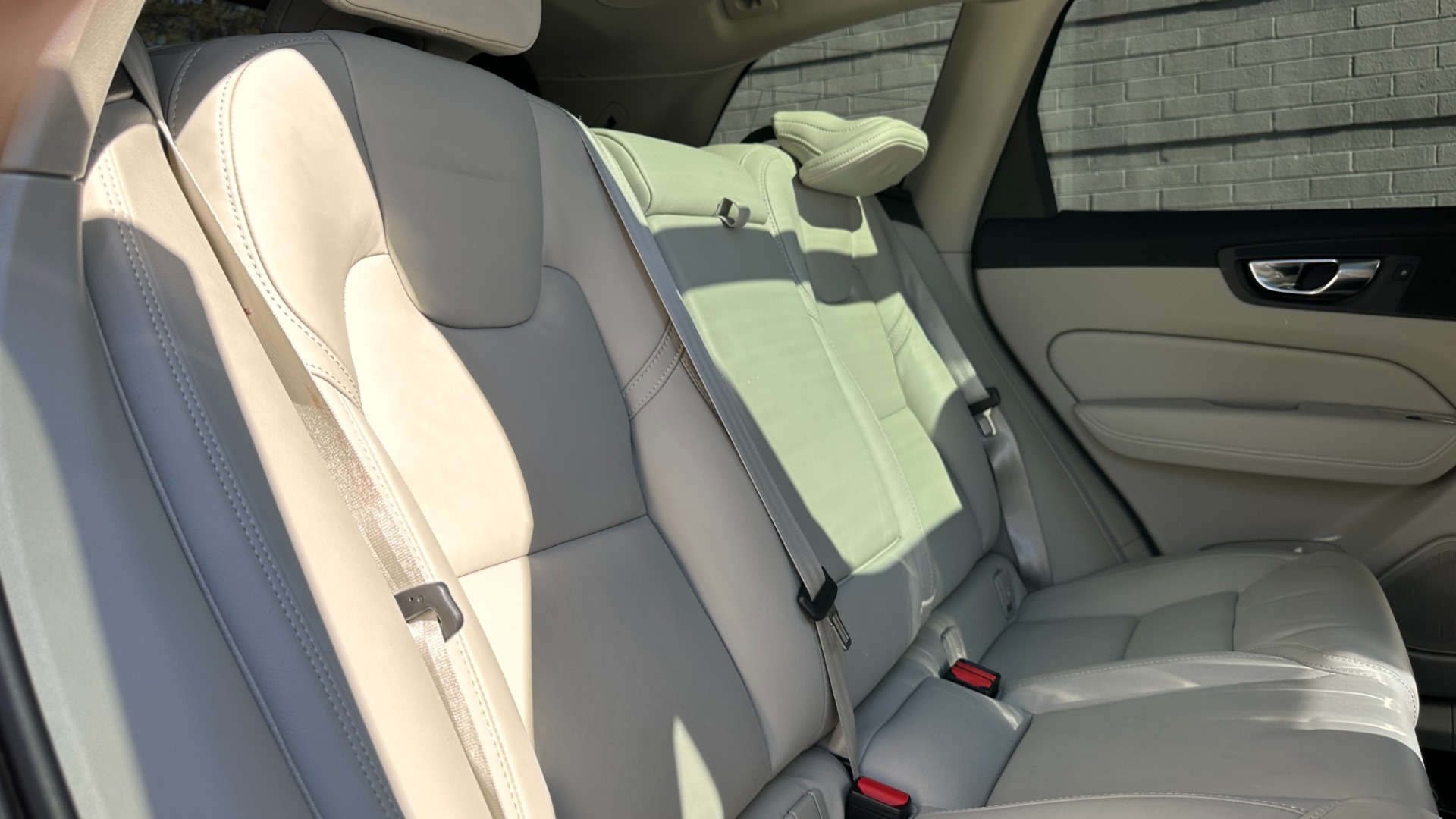 Used 2022 Volvo XC60 INSCRIPTION / CLIMATE PACKAGE / ADVANCED PACKAGE ...