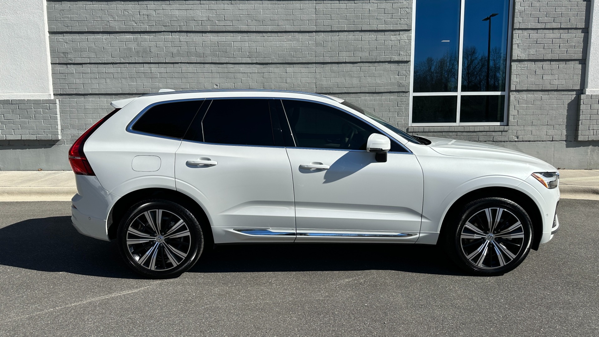 Used 2022 Volvo XC60 INSCRIPTION / CLIMATE PACKAGE / ADVANCED PACKAGE ...
