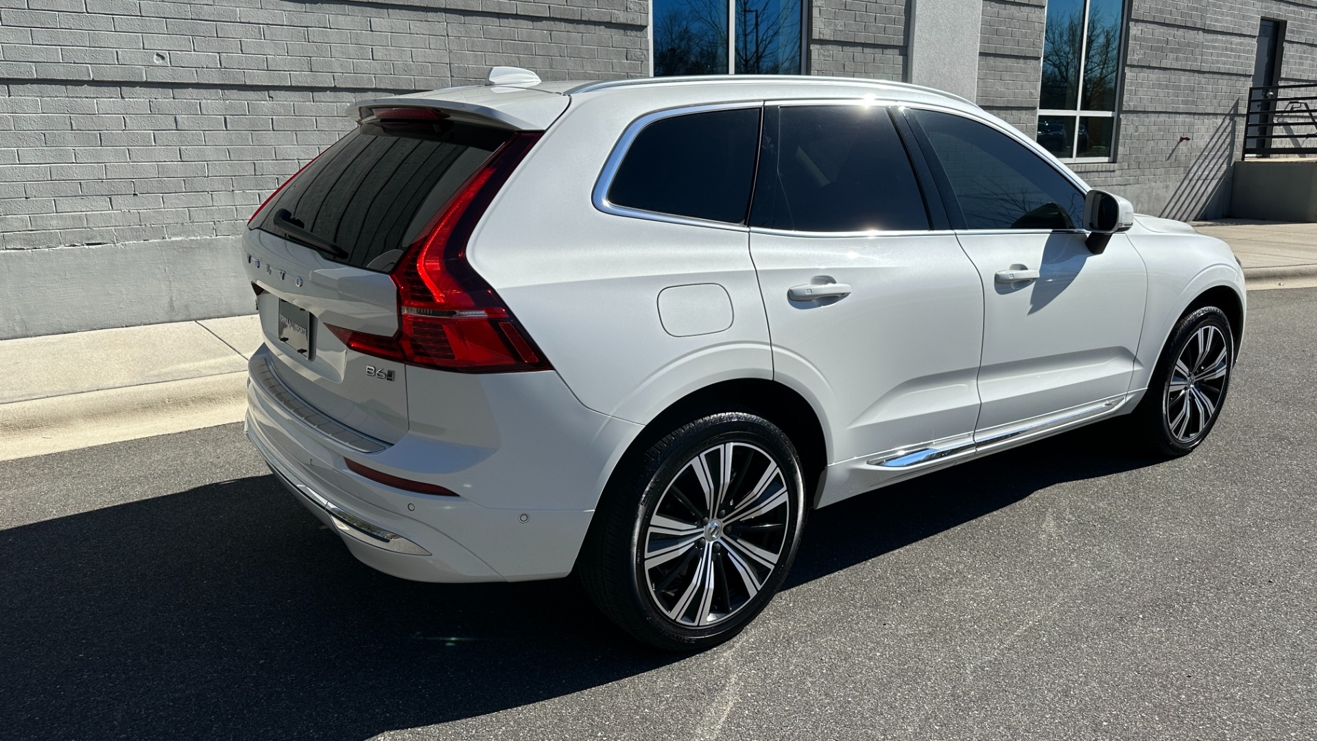 Used 2022 Volvo XC60 INSCRIPTION / CLIMATE PACKAGE / ADVANCED PACKAGE ...