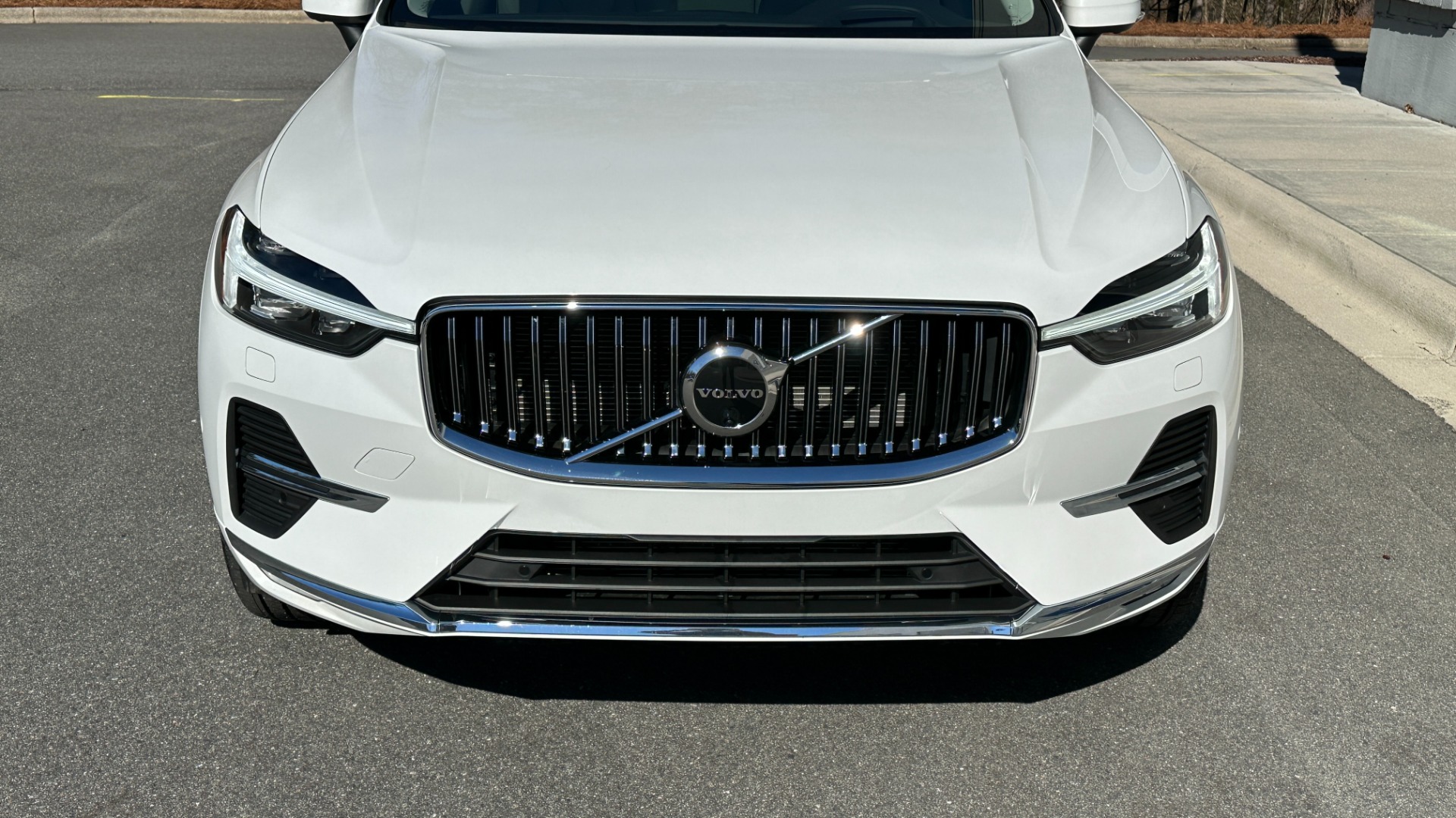 Used 2022 Volvo XC60 INSCRIPTION / CLIMATE PACKAGE / ADVANCED PACKAGE ...