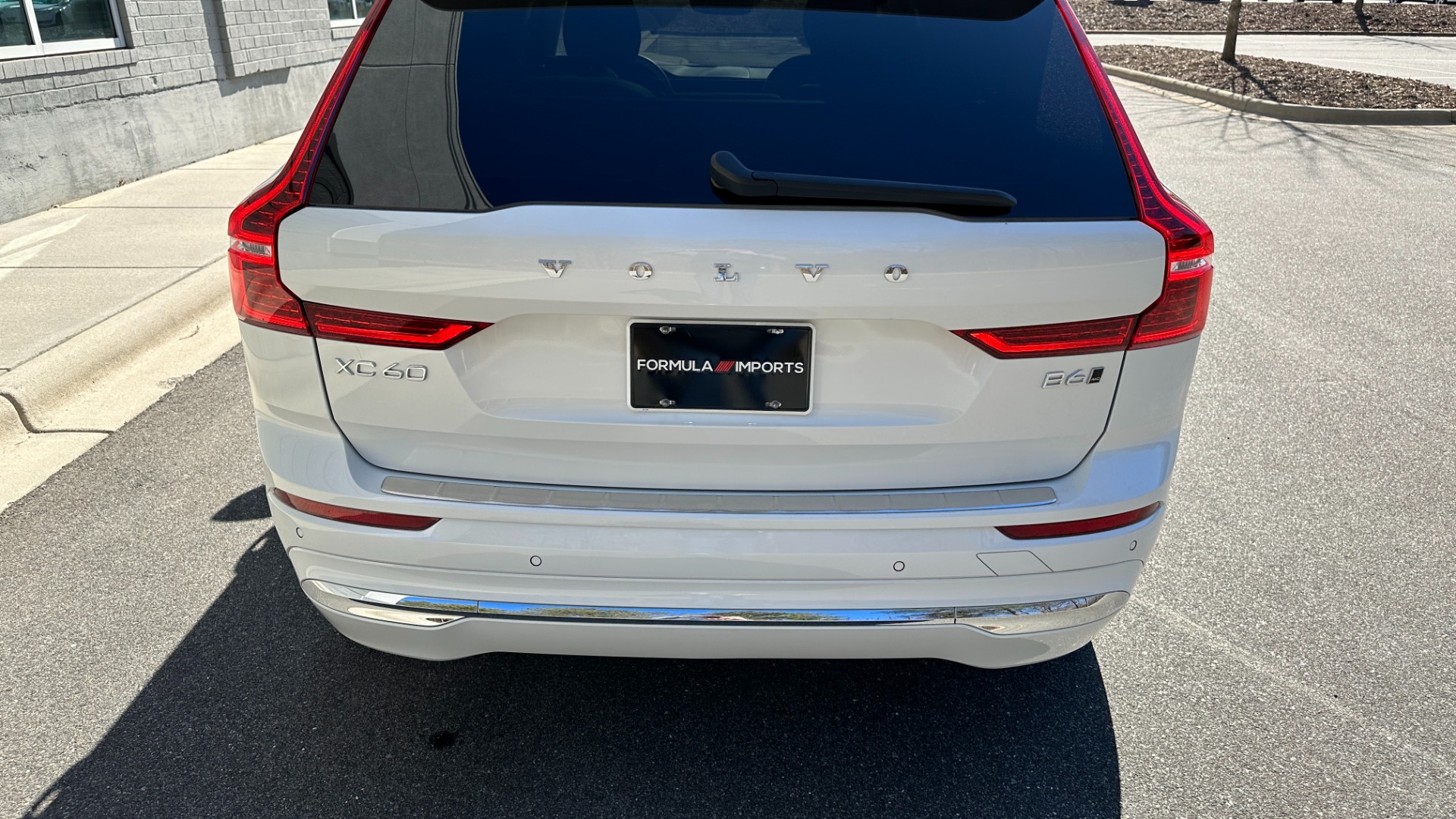 Used 2022 Volvo XC60 INSCRIPTION / CLIMATE PACKAGE / ADVANCED PACKAGE ...