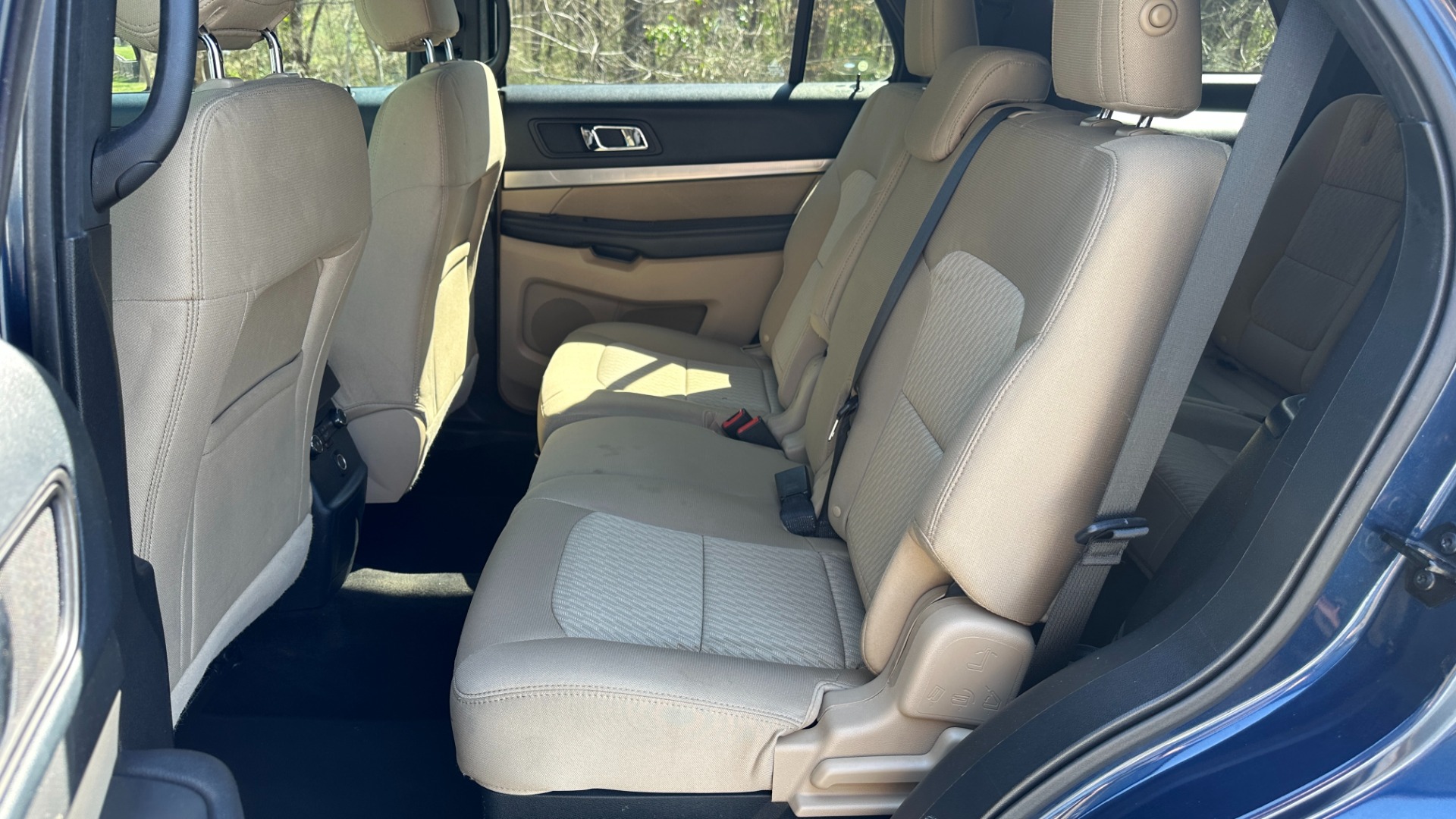 Used 2016 Ford Explorer FWD / 3.5L V6 ENGINE / 3RD ROW SEATING / CLOTH ...