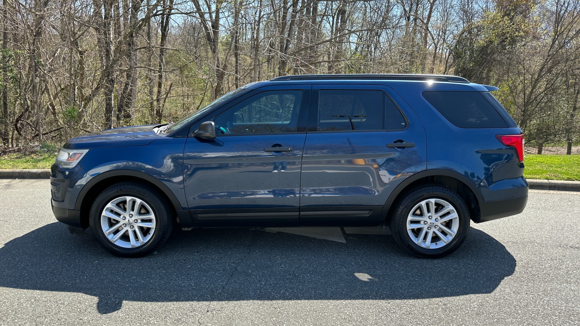 Used 2016 Ford Explorer FWD / 3.5L V6 ENGINE / 3RD ROW SEATING / CLOTH ...