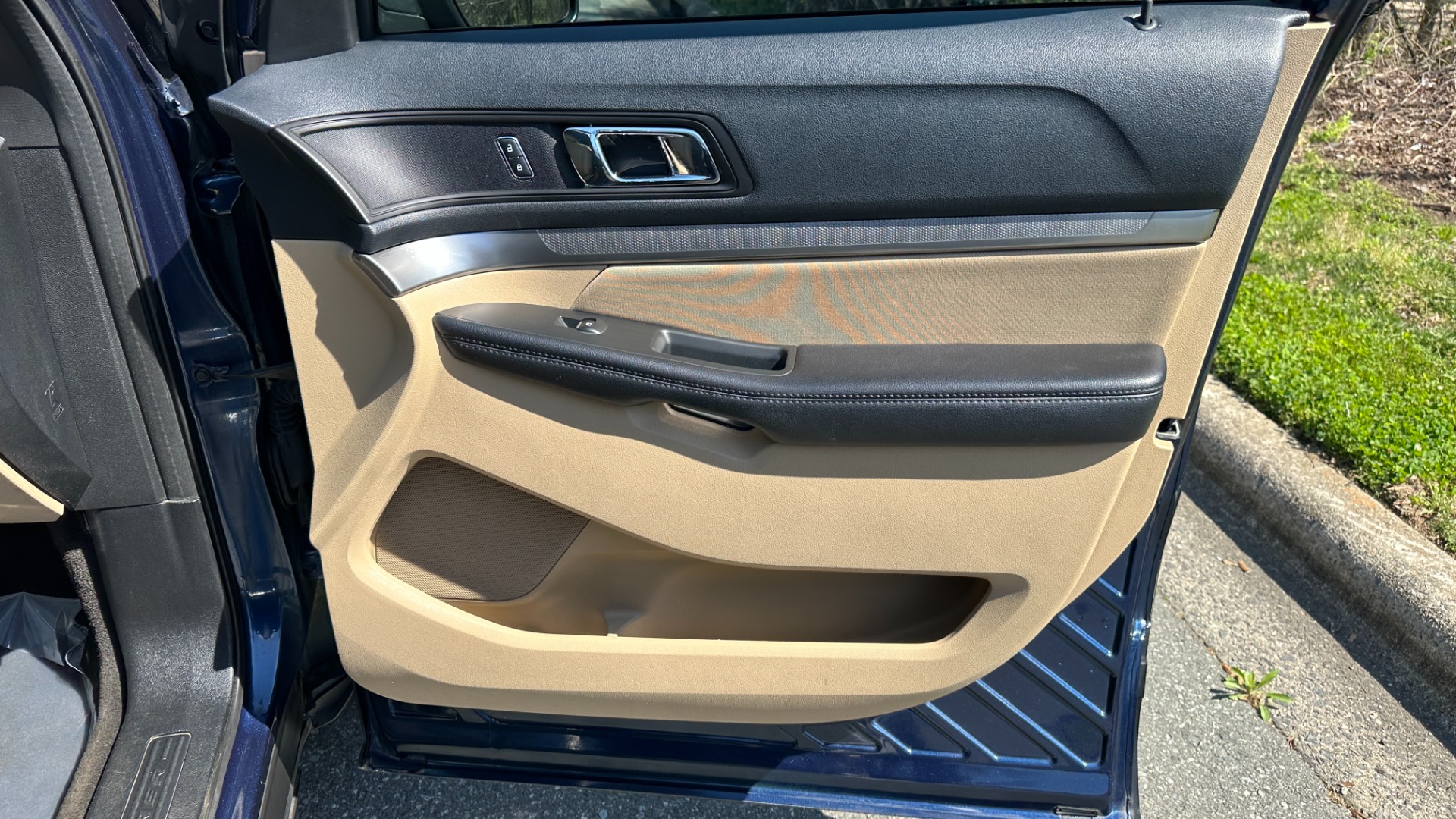 Used 2016 Ford Explorer FWD / 3.5L V6 ENGINE / 3RD ROW SEATING / CLOTH ...