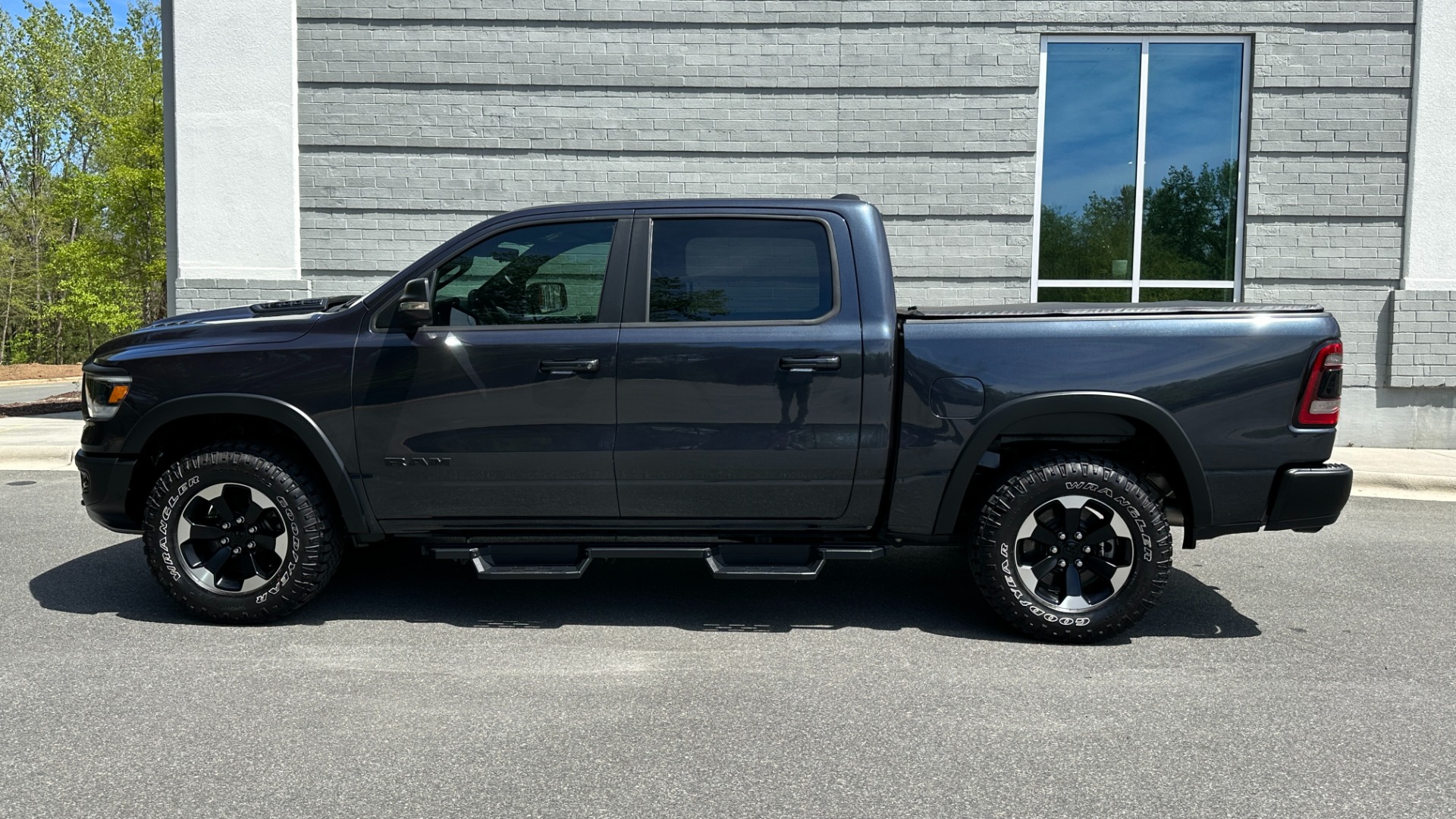 Used 2021 Ram 1500 REBEL / TECH PKG / COMFORT AND CONVENIENCE / REBEL ...