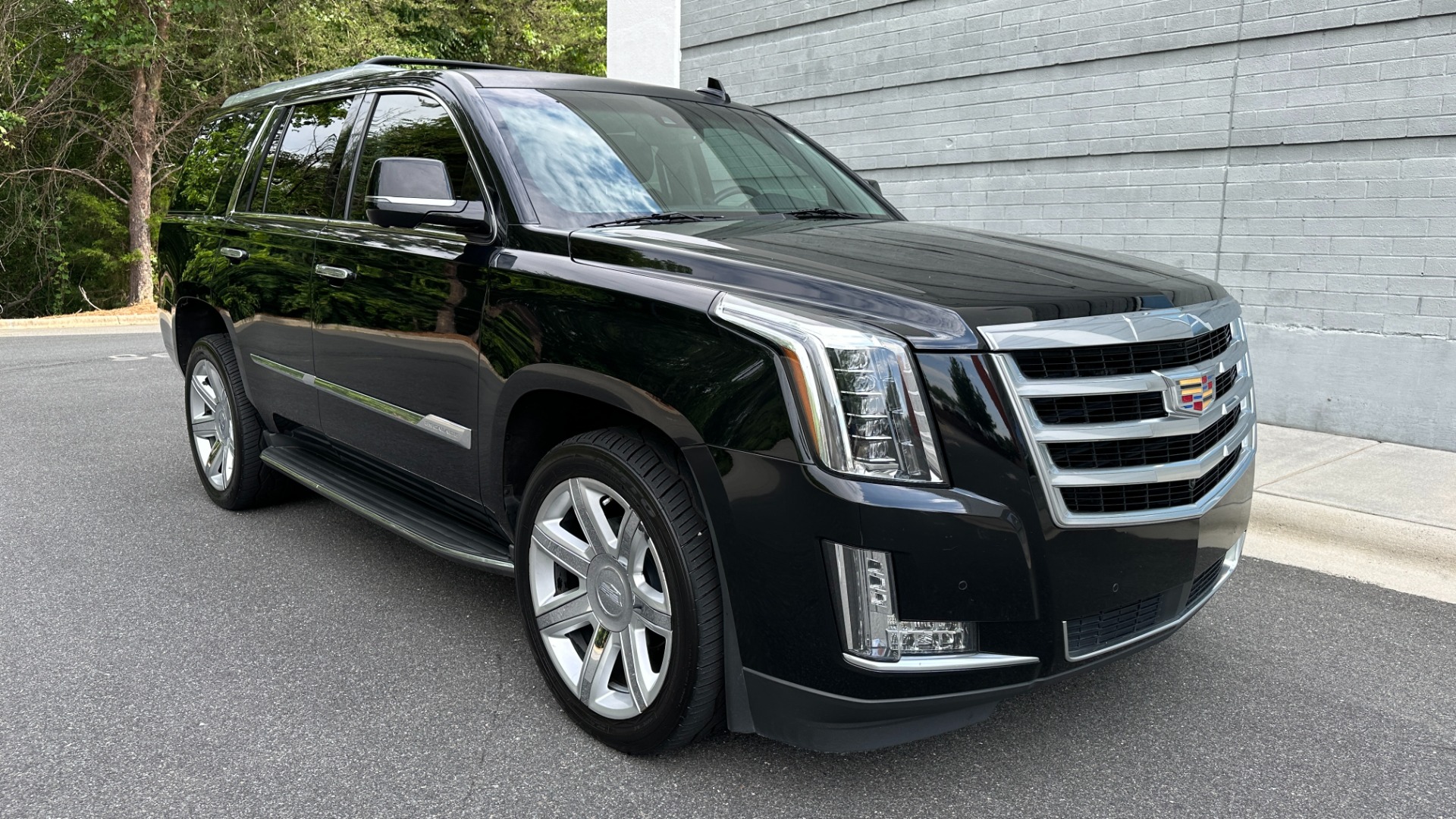 Used 2016 Cadillac Escalade PREMIUM COLLECTION / DVD / NAV / HEADS UP ...