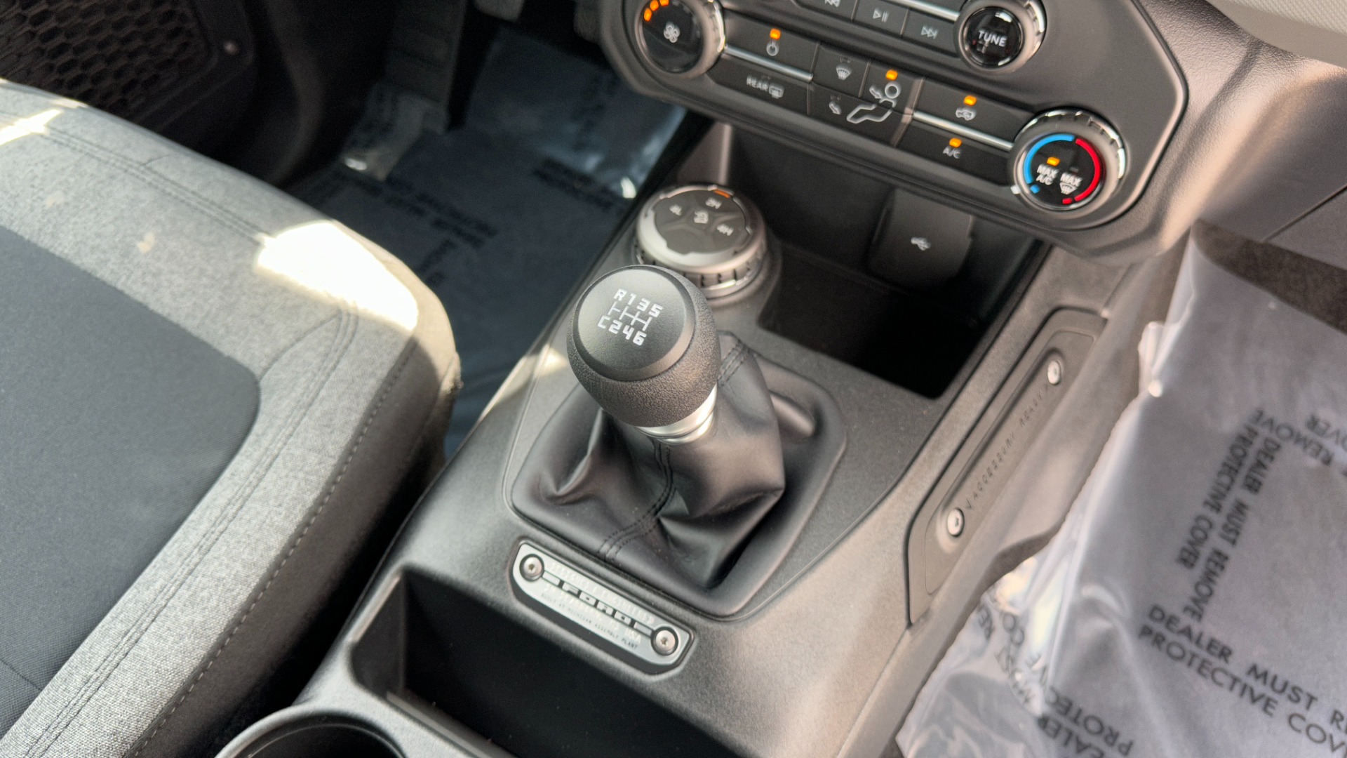 Used 2023 Ford Bronco BASE / HARD TOP / 4X4 / MANUAL TRANSMISSION For ...