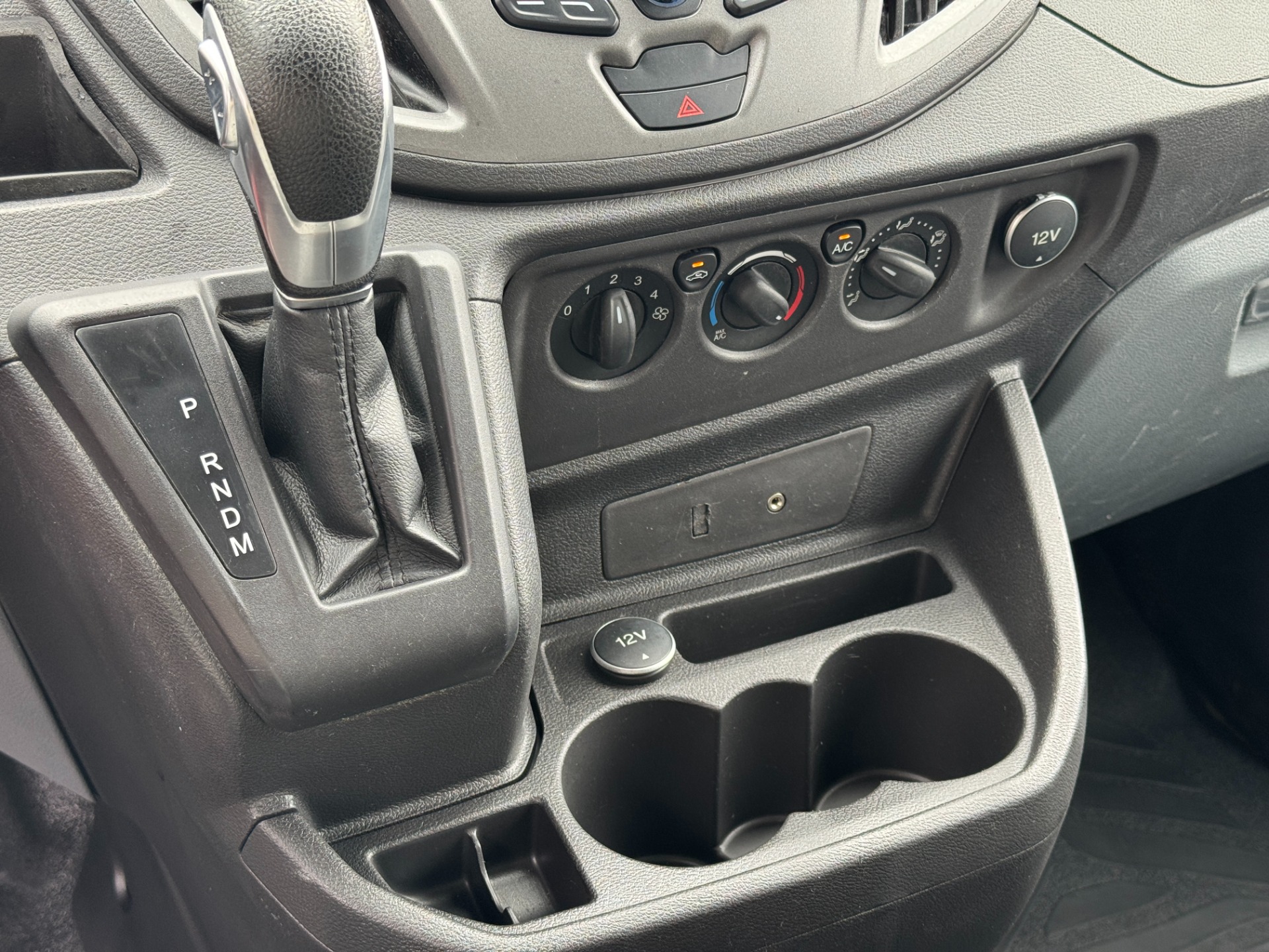 Used 2016 Ford Transit Wagon XL 301A PKG / CRUISE CONTROL / 15 ...